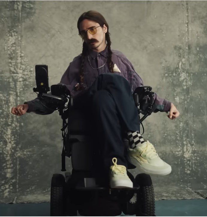 Apple Has a New Campaign That Highlights the Power of Accessible Tech ...