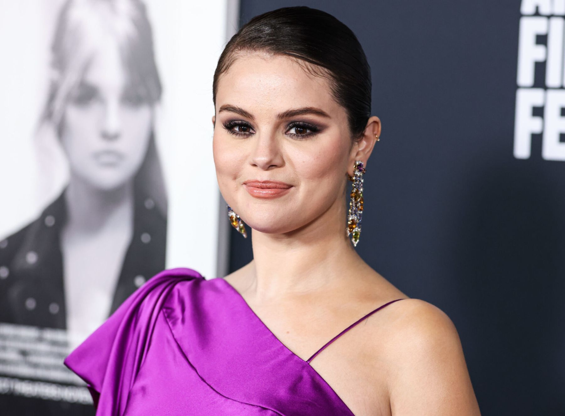 Selena Gomez and Benny Blanco Announce Engagement After Year of Dating ...