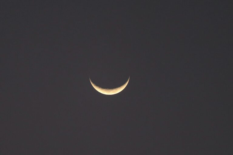 Look Up and Smile: How to Catch April’s Rare "Smiley Face" Moon - https ...